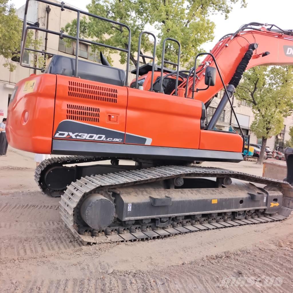 Doosan DX 300, 2023, shanghai, 上海, China - Mascus China